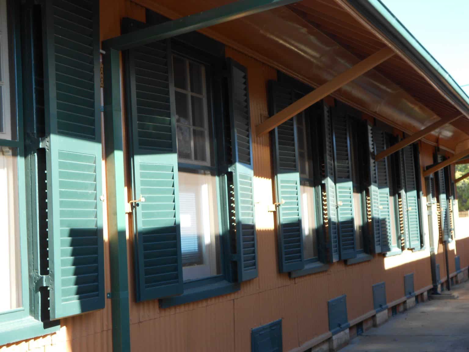 Outdoor fixed louver panel | Fixed louver shutter panels in Australia